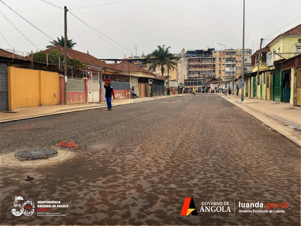 VIAS DE LUANDA - OBRAS DE MELHORIA NA RUA CRISTIANO DOS SANTOS, NO ...