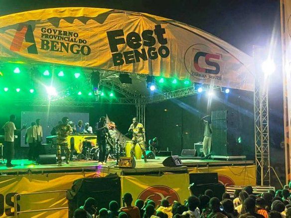 Fest Bengo Leva Ao Rubro Milhares De Munícipes - Portal - bengo.gov.ao